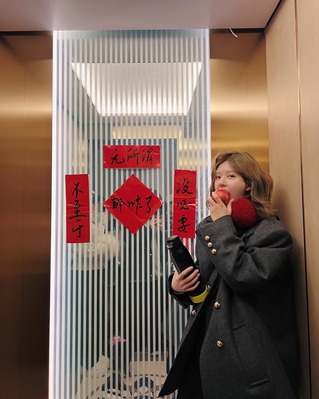 赵露思父母更希望她晚婚，希望她能被这世界爱着：「晚婚没关系，真正感受这个世界更重要」 | iLady 爱女也马来西亚｜国际女性媒体 - 日日为妳添一点爱